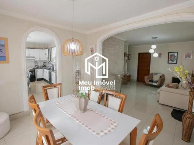 Casa 4 Quartos 1 Suíte 6 Vagas 240m² Vicente Pires