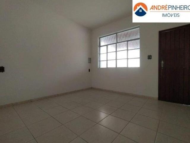 Casa 4 Quartos 2 banheiros à Venda no bairro São Pedro Venda Nova R$ 880.000,00