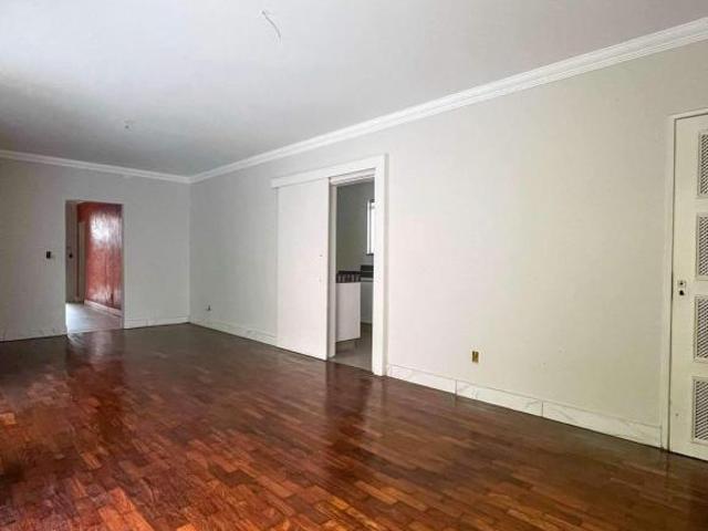 Casa, 4 quartos, 2 suites, 2 vagas