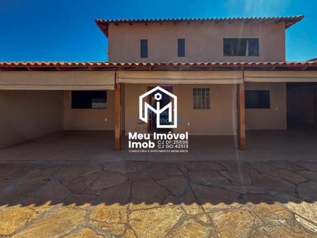 Casa 4 Quartos 3 Suítes 4 Vagas 360m² Despensa Vicente Pires