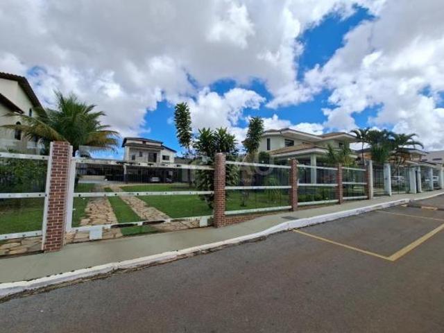 CASA 4 QUARTOS 3 SUÍTES RUA 6 VICENTE PITES LOTE 800 M