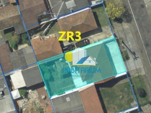 Casa 4 quartos, 3 vagas, quintal amplo, terreno ZR3
