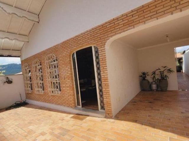 Casa 4 quartos Venda Jardim Novo Mundo
