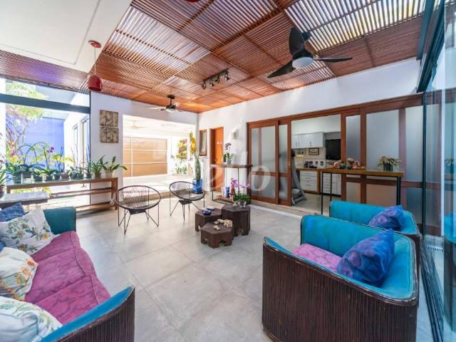 Casa 4 quartos à venda no a Cerâmica