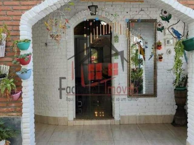 Casa 4 Quartos à venda com 2 Suítes, Energia Fotovoltaica e 5 Vagas – Bairro Álvaro Camargos – Belo