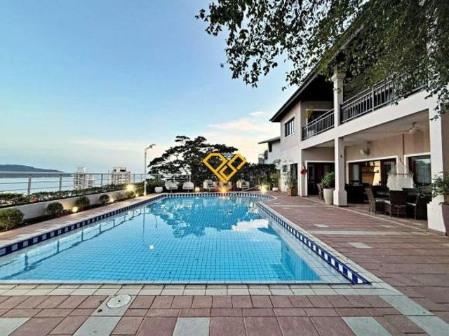 Casa 4 Quartos à Venda em Santos Sp