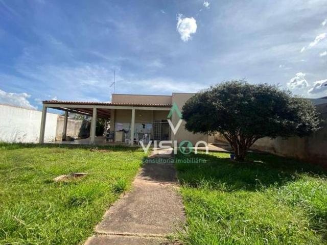 Casa 4 Quartos à Venda em Vicente Pires