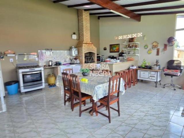 CASA 4 QUARTOS ARMÁRIOS ESCRITURADA ÁREA VERDE ESPAÇO GOURMET CONDOMÍNIO FECHADO RUA 2 TAGUAPARK