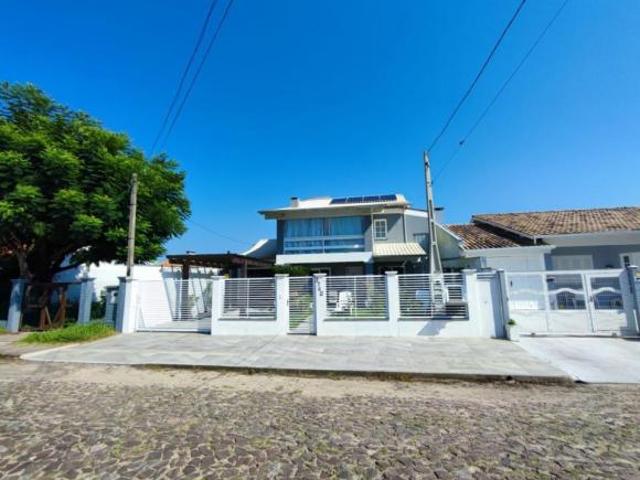 Casa 4 Quartos Bairro CAPÃO NOVO