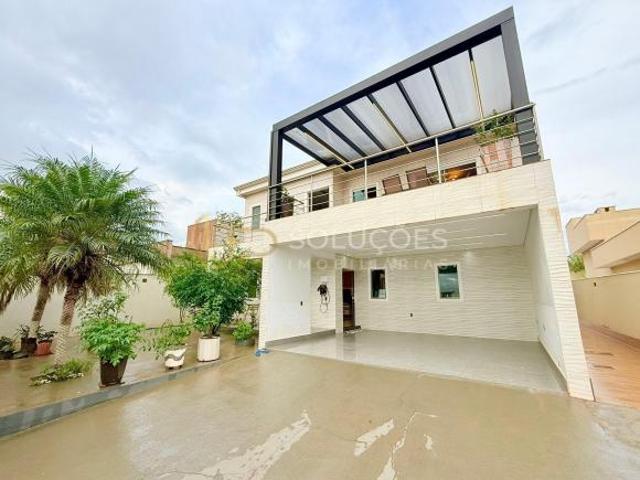 Casa 4 Quartos c/ 1 Suíte + Piscina + Fotovoltaica | Condomínio Alto da Boa Vista, Aceita Financiame