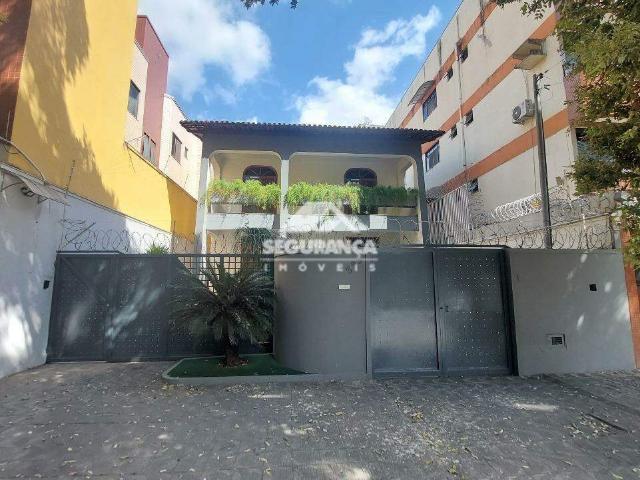 Casa 4 Quartos Centro 503m²