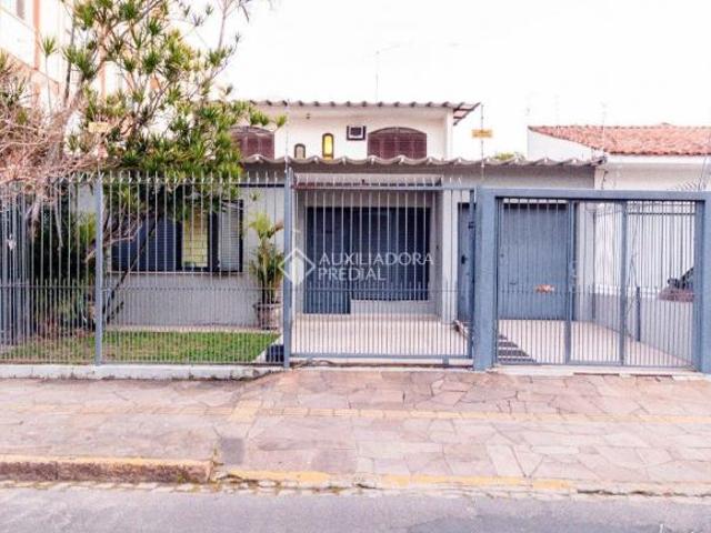 Casa 4 quartos centro Canoas/RS