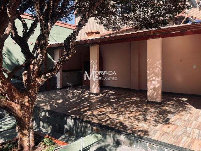 Casa 4 quartos com 2 suítes Colégio batista Bh/Mg