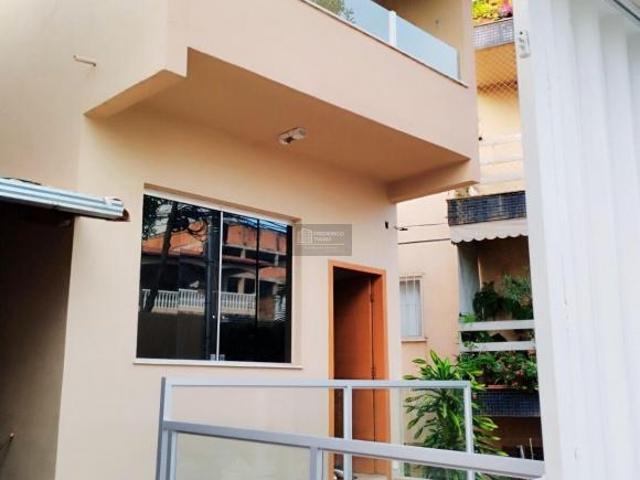 Casa 4 Quartos com 2 Suítes e 2 Vagas – 418m² – Bairro Heliópolis – Região Norte – Belo Horizonte