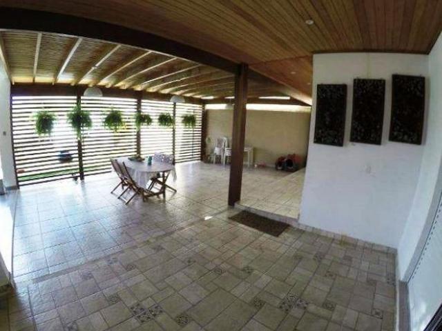 Casa 4 Quartos e Lazer no Cond. Terra Vista