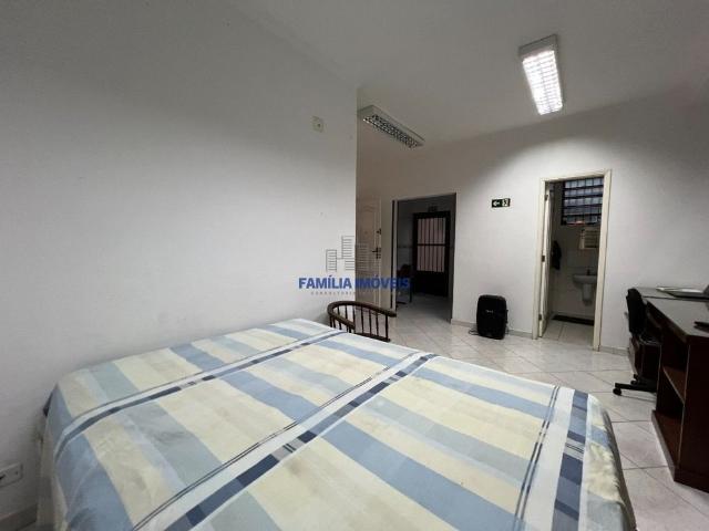 Casa 4 Quartos Embaré 250m²