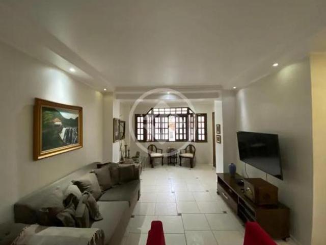 Casa 4 quartos Gonzaga Santos