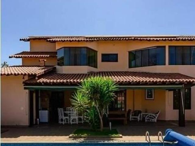 CASA 4 QUARTOS LAGO NORTE