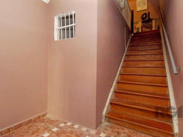 Casa 4 quartos no Bairro Bom Fim