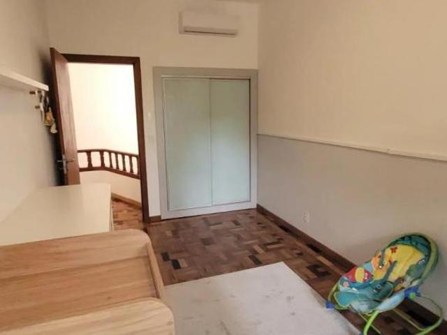 Casa 4 quartos reformada na Rua Andre Poente, residencial com potencial para comercial Próximo Hospi