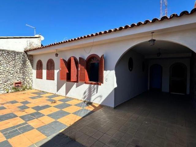 Casa 4 quartos setor central Gama quadra 10