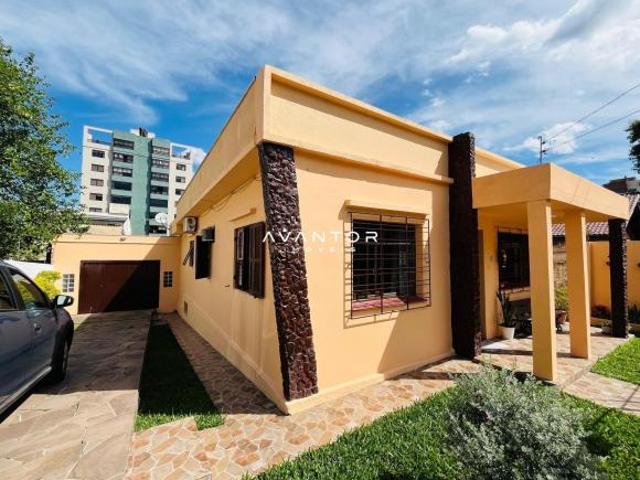 Casa 4D no Bairro Dores Conforto e Praticidade a 5 Min do Royal Plaza Shopping