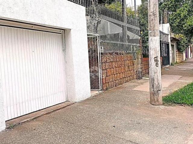 CASA 4D NO BAIRRO MEDIANEIRA