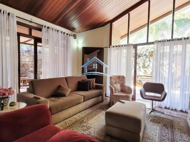 Casa,4suítes,4 vagas, 380m² R$2.900.000,00 Cond. Villa Di Capri Campinas/SP