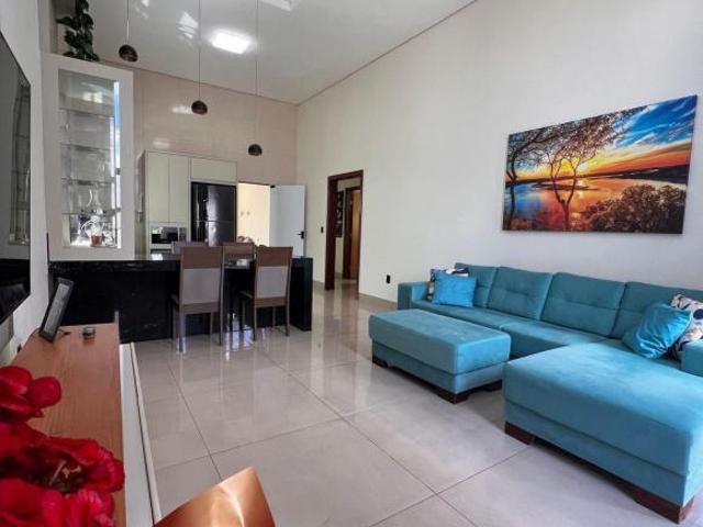 Casa para venda em Planalto, Patos de Minas