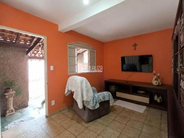Casa para venda em Jardim São Bento, Uberaba