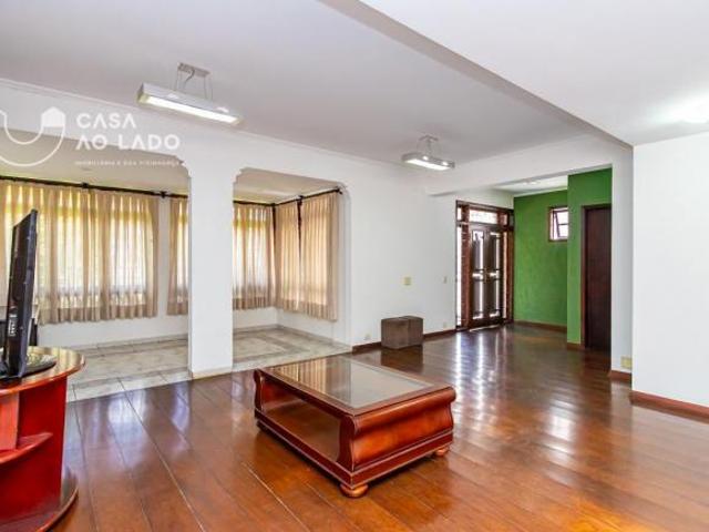 Casa 594m² com 5 suítes no Guabirotuba Curitiba/PR