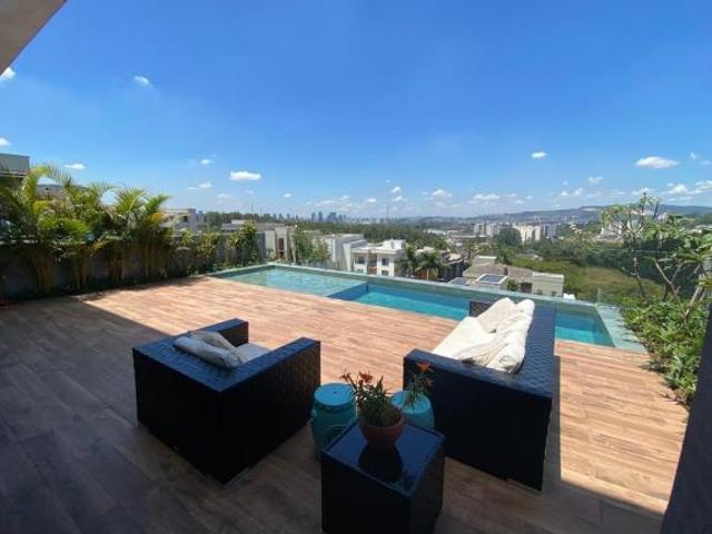 Casa 505m2 Residencial Tamboré Dez, Duplex, Suites com Closet, Garagem Subsolo, Piscina, Area Gourme