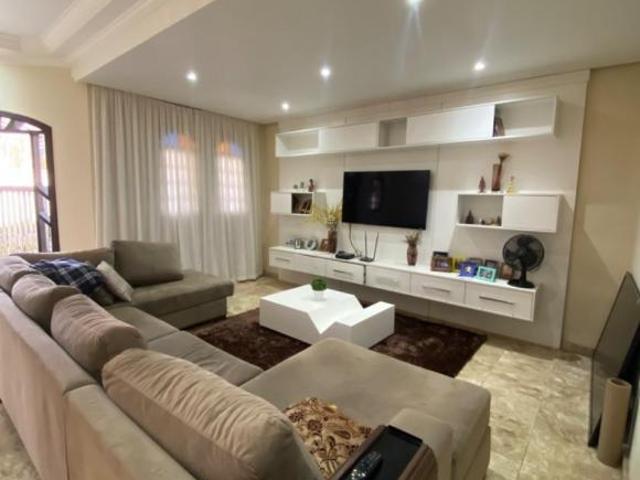 Casa para venda em Jardim das Azaléias, Poços de Caldas