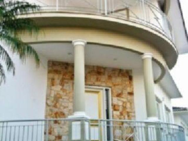 CASA,5 Dormitorio s bairro Rosalia Alcolea
