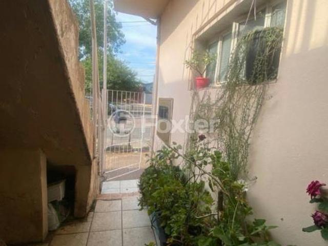 Casa, 5 dormitórios, 160 m², em Costa e Silva