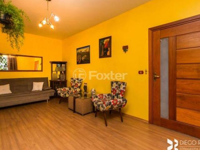 Casa, 5 dormitórios, 177.5 m², em Cavalhada