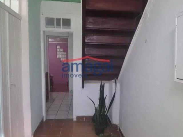 Casa 5 dormitorios, 1 banheito e 2 salas, Centro de Jacareí