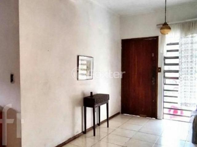 Casa, 5 dormitórios, 206.74 m², em Santa Cecília
