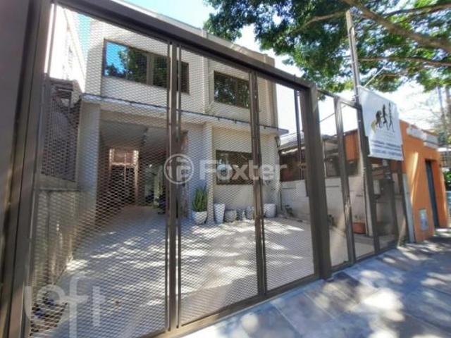 Casa, 5 dormitórios, 220 m², em Auxiliadora