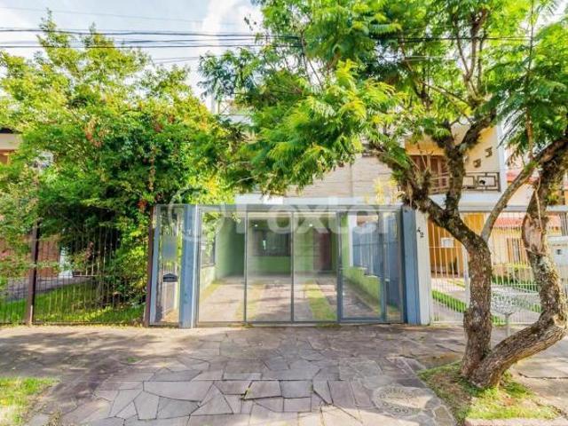 Casa, 5 dormitórios, 222.26 m², em Ipanema