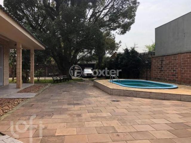 Casa, 5 dormitórios, 235.38 m², em Niterói