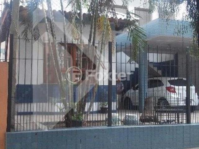 Casa, 5 dormitórios, 240 m², em Partenon