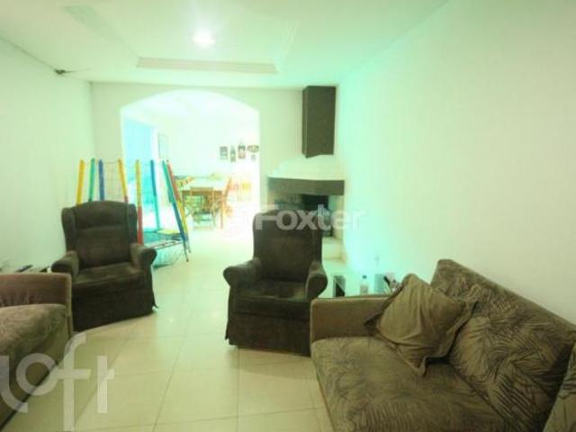 Casa, 5 dormitórios, 250.53 m², em Cristo Rei