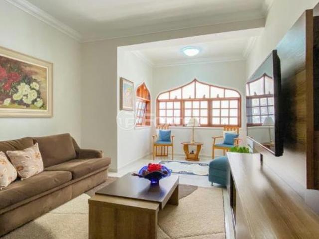 Casa, 5 dormitórios, 275 m², em Cambuci