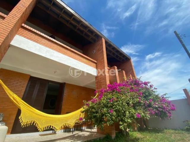 Casa, 5 dormitórios, 285 m², em Presidente