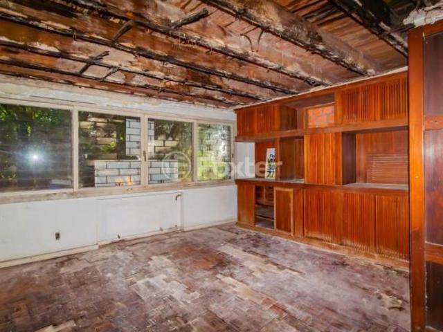 Casa, 5 dormitórios, 280 m², em Independência