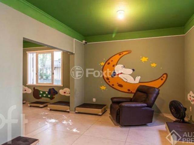 Casa, 5 dormitórios, 299 m², em Bela Vista