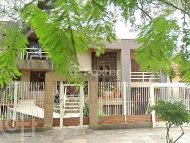 Casa, 5 dormitórios, 290 m², em Santo Antônio