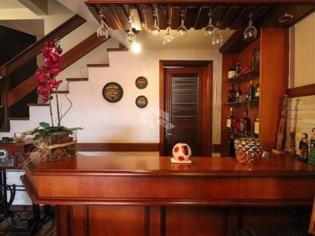 CASA 5 DORMITÓRIOS, 2 SUÍTES, IPANEMA, ZONA SUL DE PORTO ALEGRE/RS