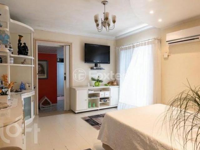 Casa, 5 dormitórios, 330 m², em Vila Ipiranga